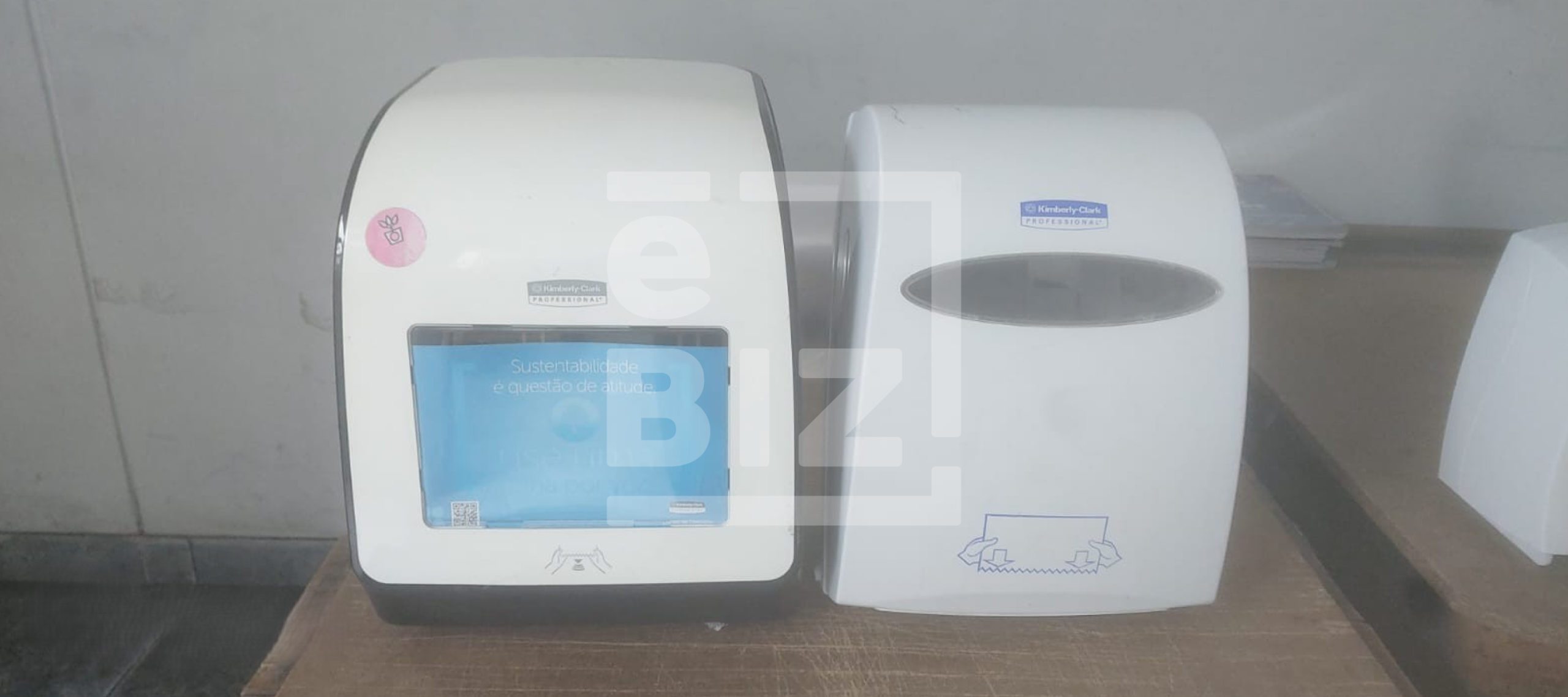 Venta de Dispensadoras de Papel Toalla – SUBASTAS.PE